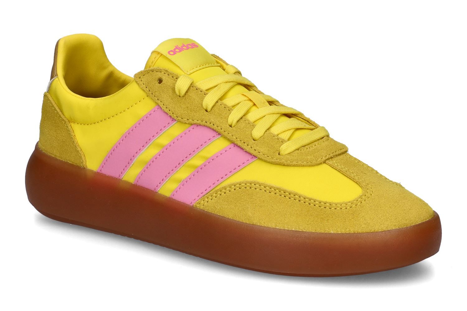 Baskets basses ADIDAS BARREDA 1 pour Femmes